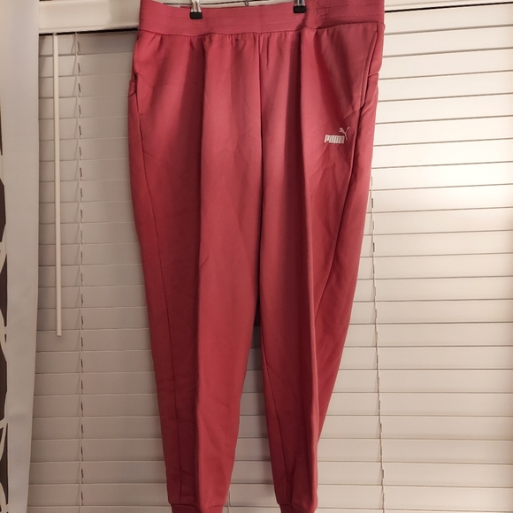Puma | Pants & Jumpsuits | Nwt Womans Puma Sweats | Poshmark